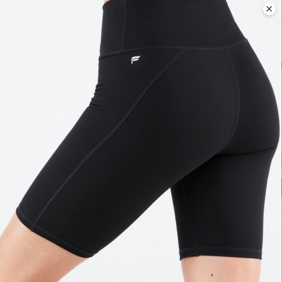 Fabletics | Shorts | Nwt Highwaisted Powerhold Short 9 Size Xxl | Poshmark